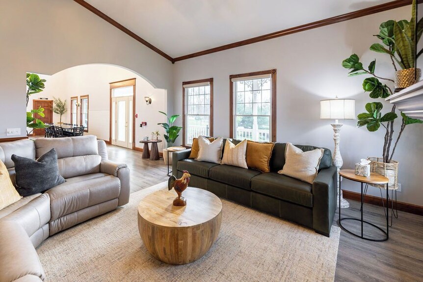 Villa In The Heart Of Amish Country With Amazing Rooms, Wide Porches, Beautiful Views, And Walking Distance To Berlin's Dining And Shopping. - 베를린