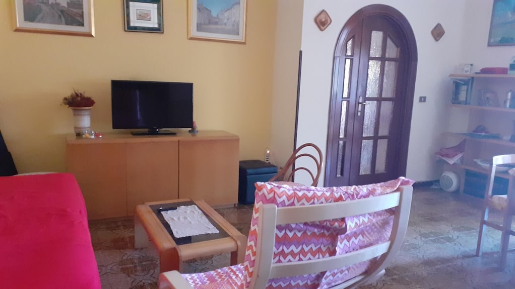 Apartamento De Tres Habitaciones En La Costa Adriática De Los Abruzos, Italia - Alba Adriatica