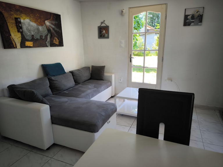 Chalet Climatisé à 300m Du Village - Animaux De Compagnie Acceptés - Plage 3 Km - Languedoc-Roussillon