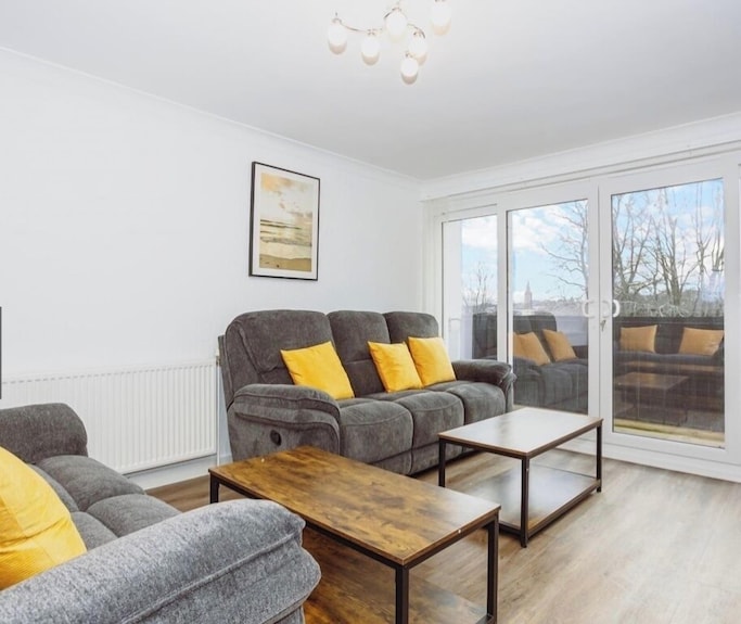 Caul View Apartment In Dumfries - Dumfries