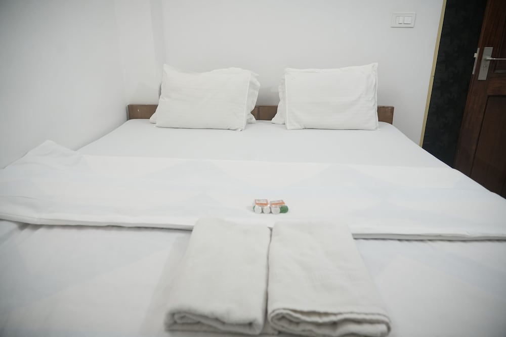 Varanasi Rest House - Varanasi