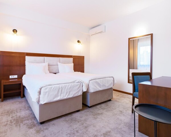 Hotel Bucheland - Gura Humorului