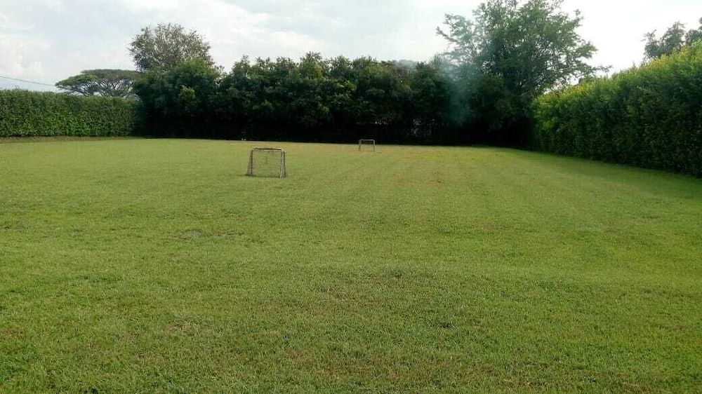 Hotel Campestre Seven House - Ginebra