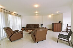 Apartamento Superior | Sala de estar