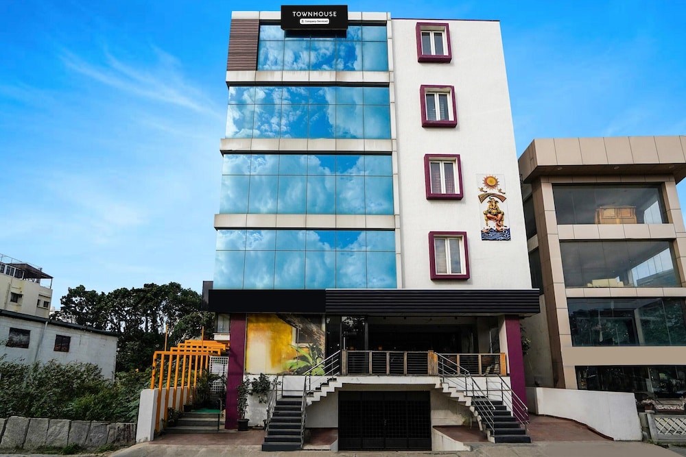 Cosy Stays At Hbr Layout - Bangalore