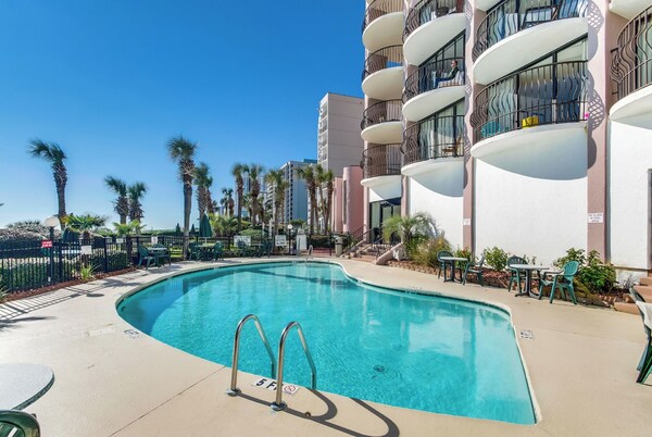 Palms Resort By Hosteeva - Myrtle Beach