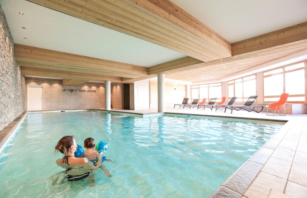 Apartment In France With Pool & Spa - Les Menuires