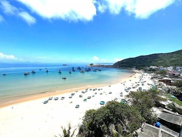 Kennal Beach - Sông Cầu