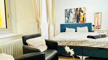 Quarto básico | Ferros/tábuas de passar roupa