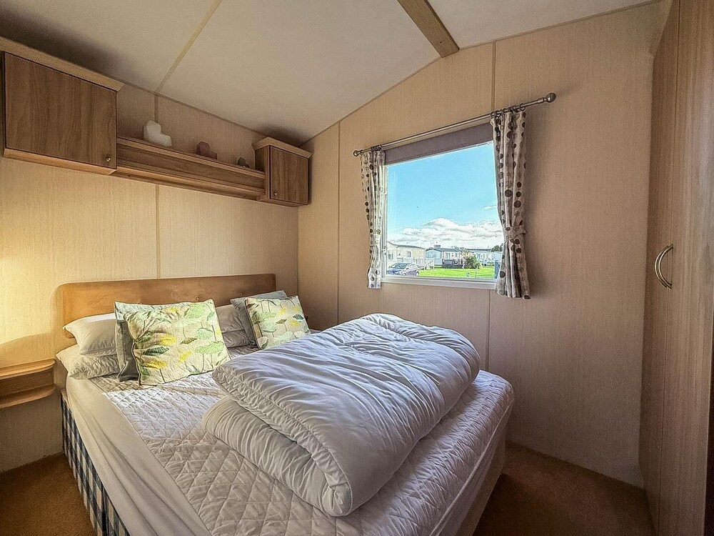 Lovely 6 berth caravan at Sun Valley in North Wales ref 81023A ...