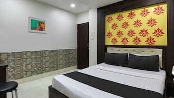 Quarto casal luxo | Escrivaninha, Wi-Fi de cortesia