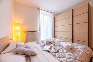 Apartamento família, 1 quarto, micro-ondas (Varenna Lake View 1) | 1 quarto