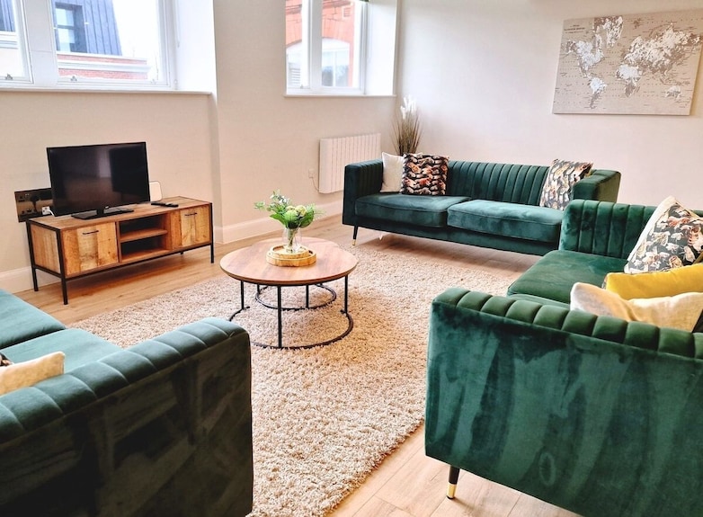 The Academy House By Bevolve - 什魯斯伯里