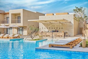 Piscina exterior sazonal 