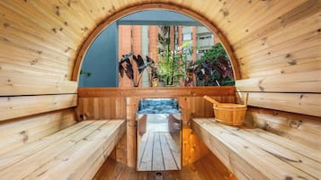 Sala(s) para tratamentos a casais, hammam, hidroterapia, aromaterapia