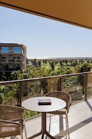 Apartamento, 4 quartos | Vista para o jardim
