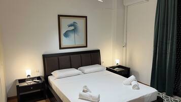 Apartamento, vista para o mar | 2 quartos, quartos insonorizados, ferro/tábua de engomar, Wi-fi grátis