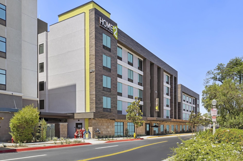 Home2 Suites By Hilton Riverside Downtown - Fontana, CA