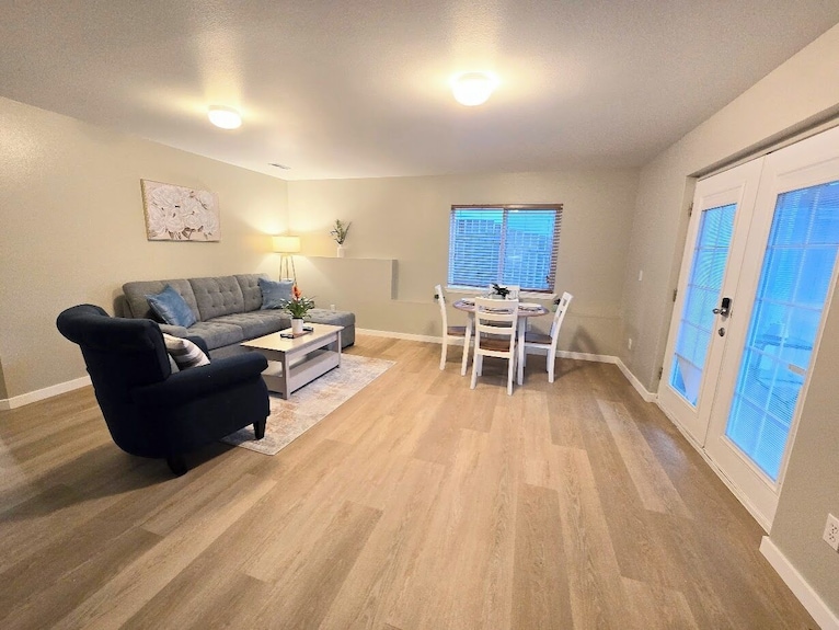 Charming 2-bedroom 2 Bathrooms House In Wonderful Lynnwood By Alderwood Mall. - Woodinville, WA