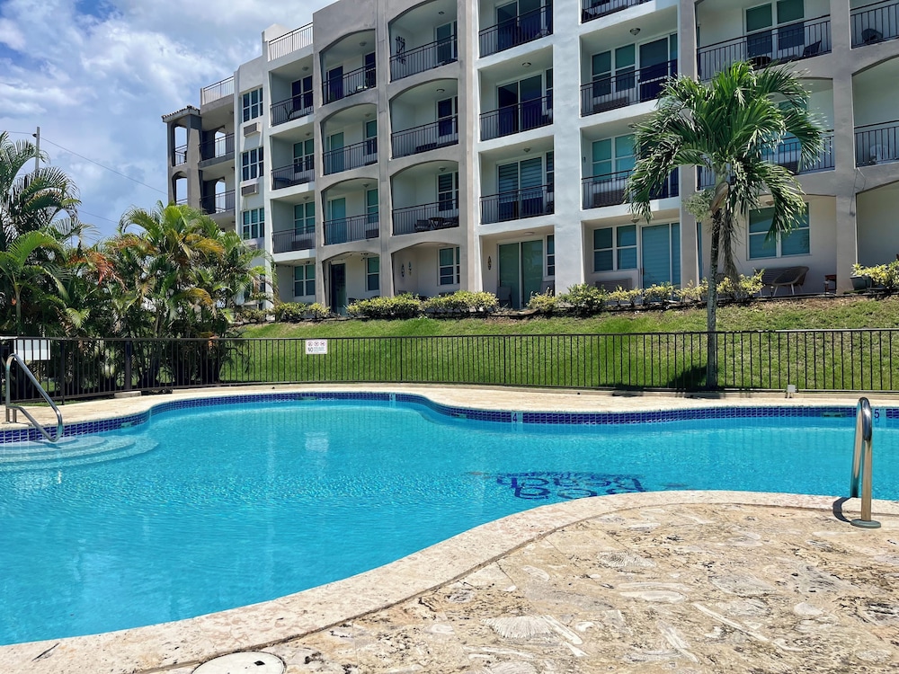 2 Bedroom Condo Pool And Beach Access - Rincón