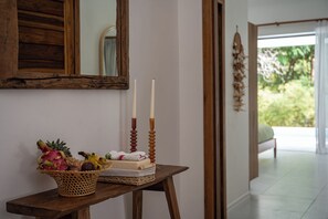 Villa, vista para a piscina | 3 quartos, Wi-fi grátis 