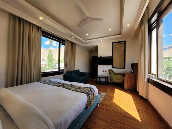 Hotel La Mount Ladakh - Leh