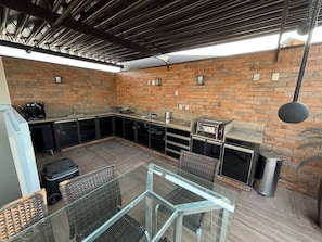 Apartamento, 3 quartos, acessível, fumadores | Área para churrascos e piqueniques