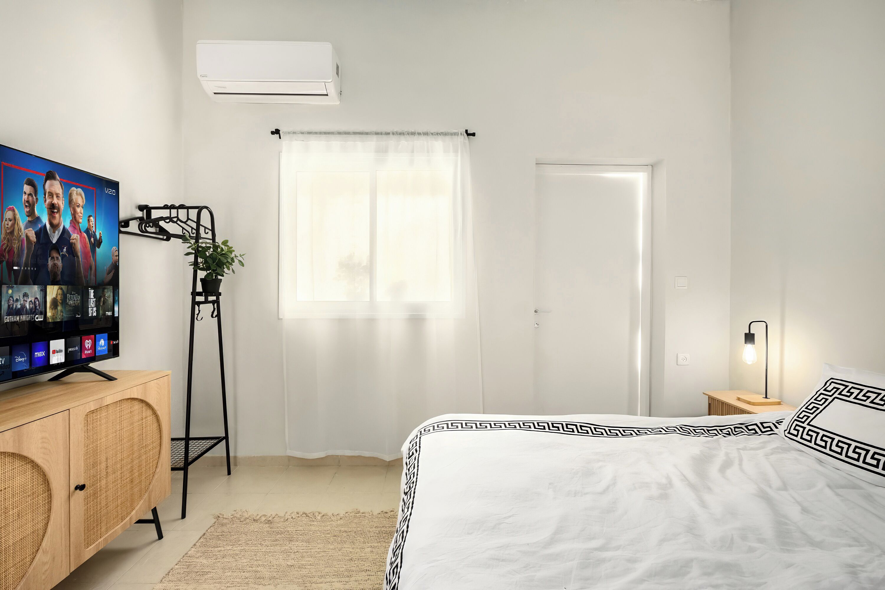 Apartamento, vista para o pátio | 2 quartos, ferros/tábuas de passar roupa, Wi-Fi de cortesia