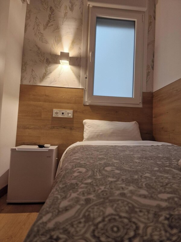 Hostal Esparteros - Madrid