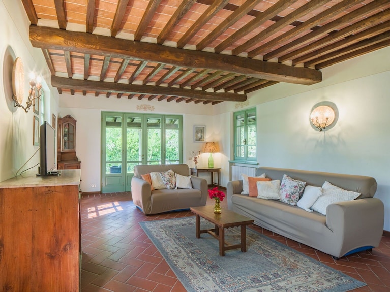 Beautiful Private Villa For 10 Guests With A/c, Wifi, Private Pool, Tv, Patio And Pets Allowed - 비아레지오