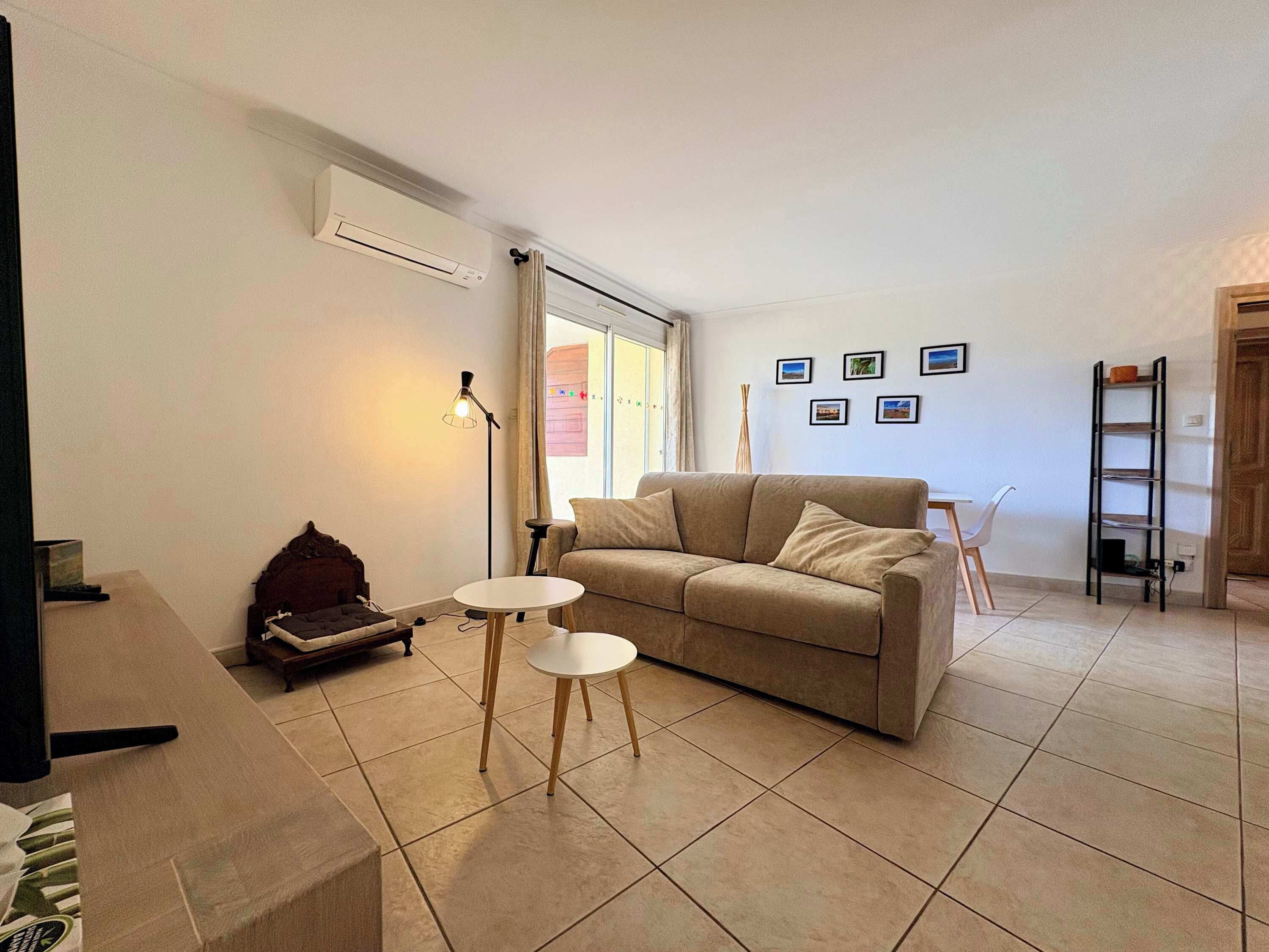 Valrasloc  Appartement Classé Avec Piscine & Terrasse Au Calme - Sauvian