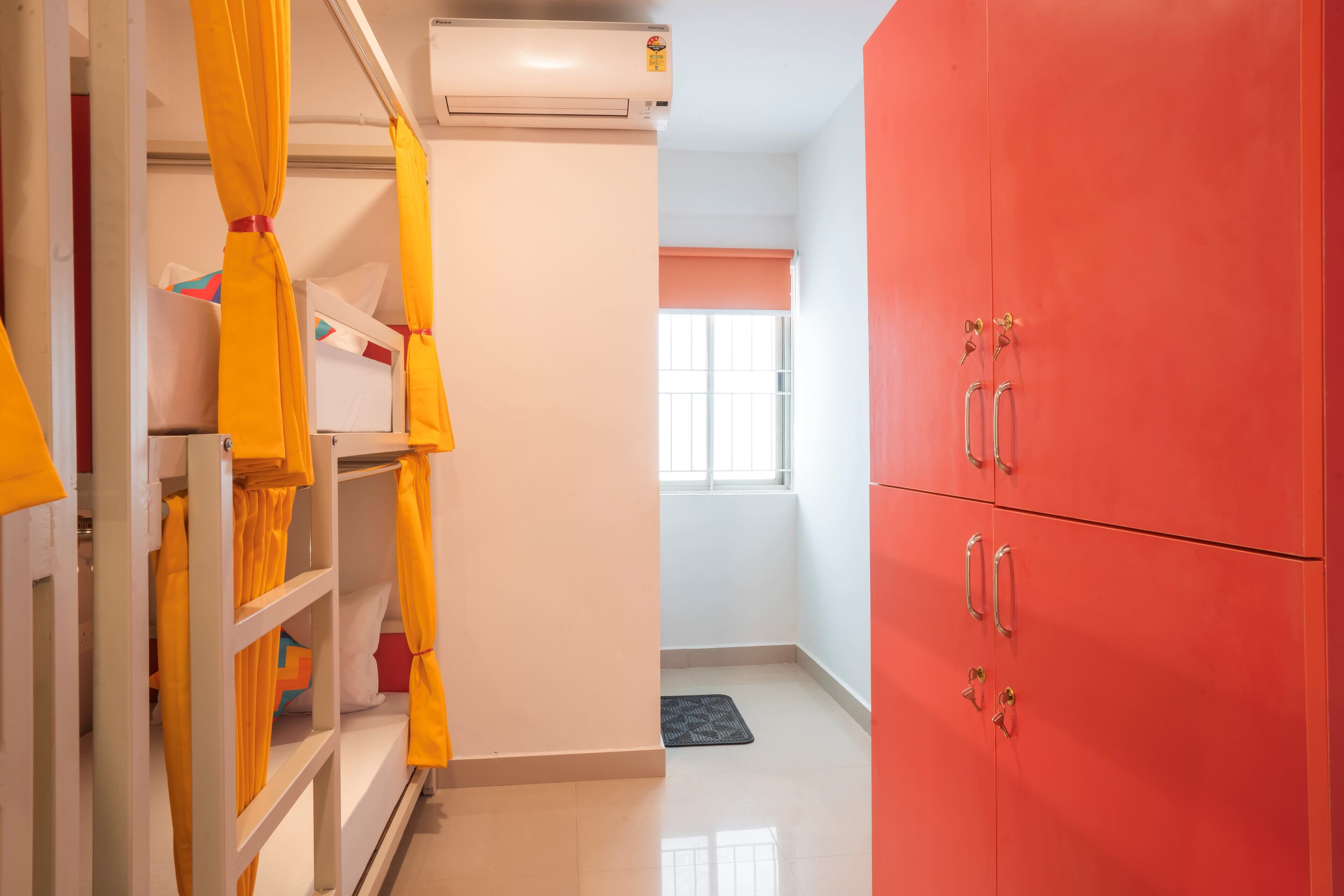 Dormitório compartilhado conforto, banheiro privativo | Wi-Fi de cortesia