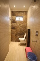 Quarto luxo | Banheiro