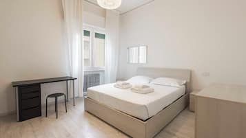 Apartamento conforto | 2 quartos, ferros/tábuas de passar roupa, Wi-Fi de cortesia