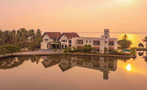 The Lake Manor - Kochi, India