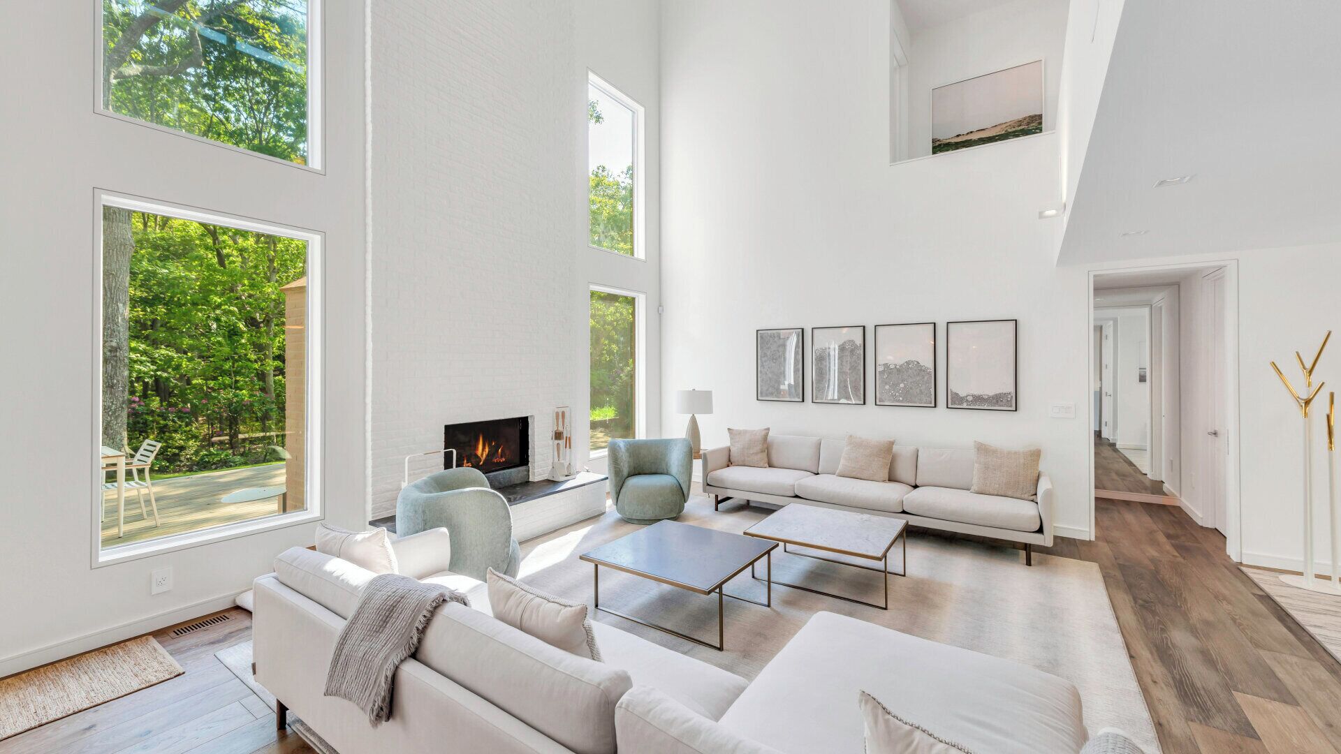 Beautiful Modern East Hampton Home, Chic Dcor, Double Height Ceilings,... - East Hampton, NY