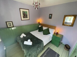 Casa de Campo | 3 quartos, com decoração personalizada, com mobília individualizada 