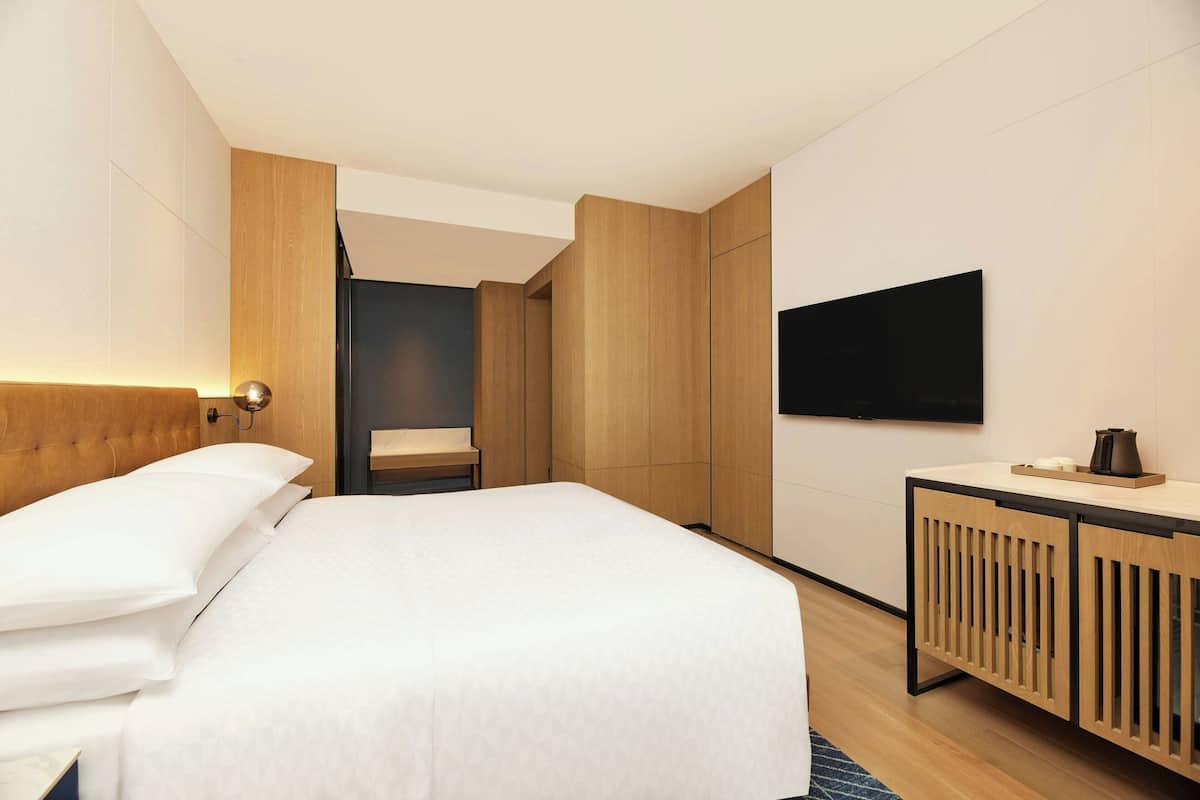 Quarto, 1 cama King, vista para a cidade