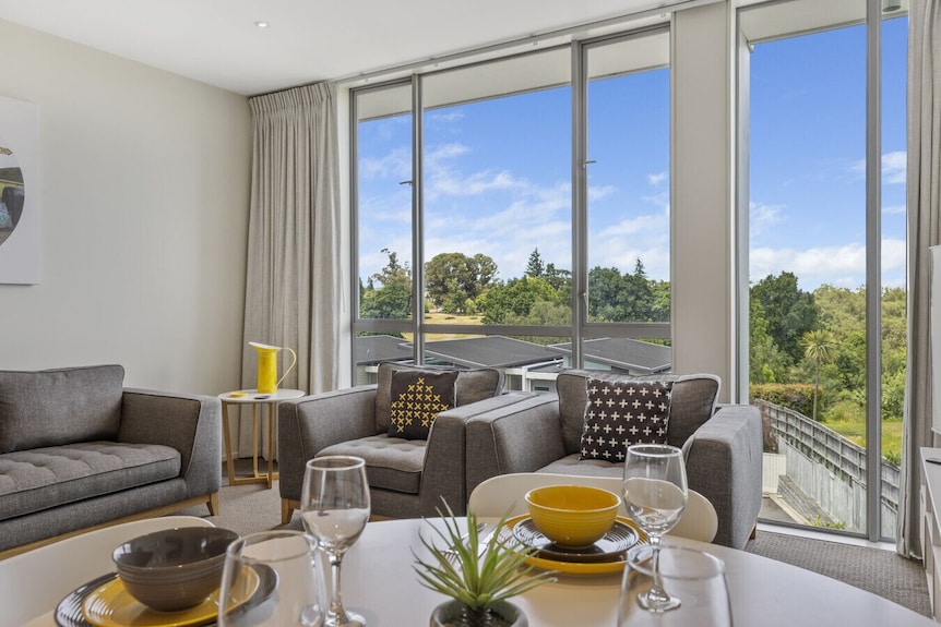 Water Views Apartment | Stylish 3br Villa With Pool & Lake Access - 타우포 호