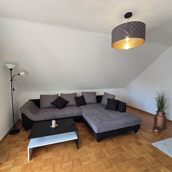 Large Attic Apartment In Löhne/bad Oeynhausen - 明登
