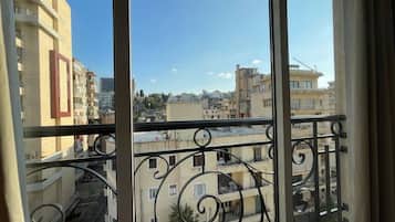 Estúdio, 1 cama de casal, Vista para a cidade | Vista para a cidade