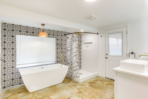 Hiker's Paradise: Twentynine Palms Home W/ Deck! - Joshua Tree National Park