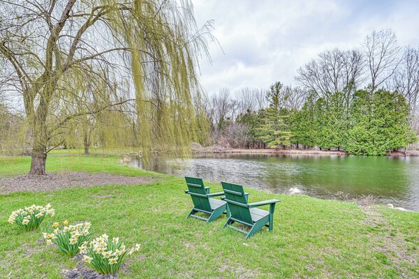 8 Mi To Lake Michigan: Creative Retreat W/ Deck! - LaPorte County, IN