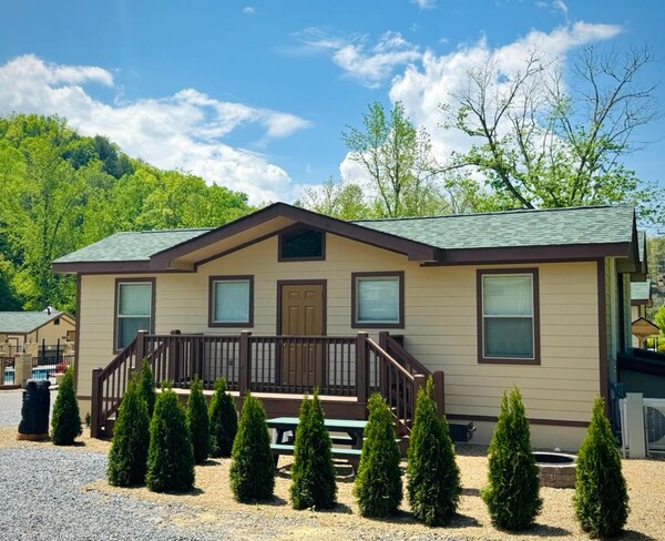 Dudley Creek Rv Resort - Gatlinburg, TN