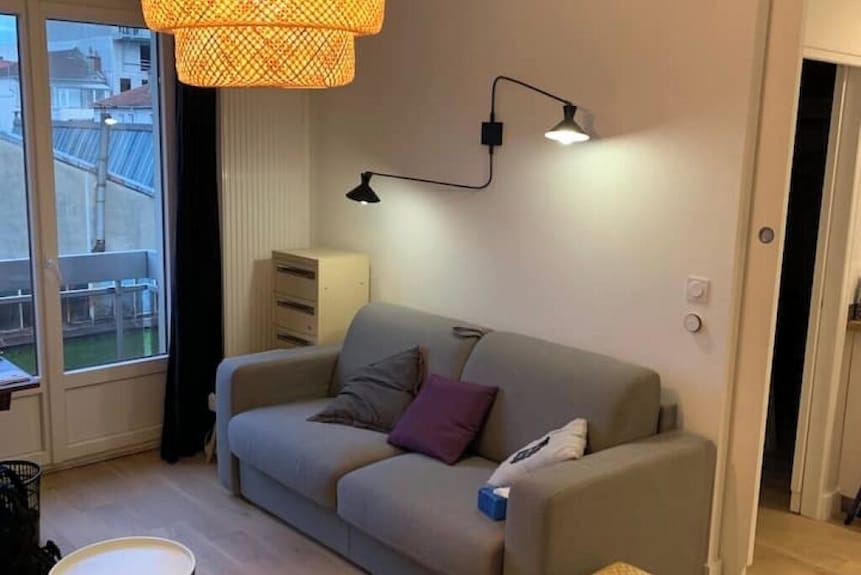 Montreuil Tranquille...à 3 Min à Pieds Du Métro - ibis budget Paris Porte de Vincennes