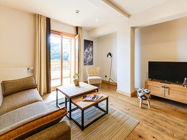 Holiday Home In France Near Hiking Trails - Combloux