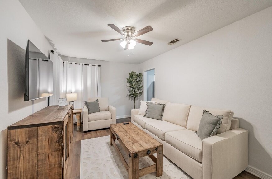 Heart Of Downtown Ft. Worth By Stockyards, Dickies Arena, At&t, & So Much More - Fort Worth, TX