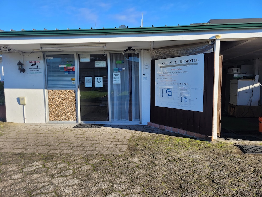 Garden Court Motel & Backpakers - Tauranga
