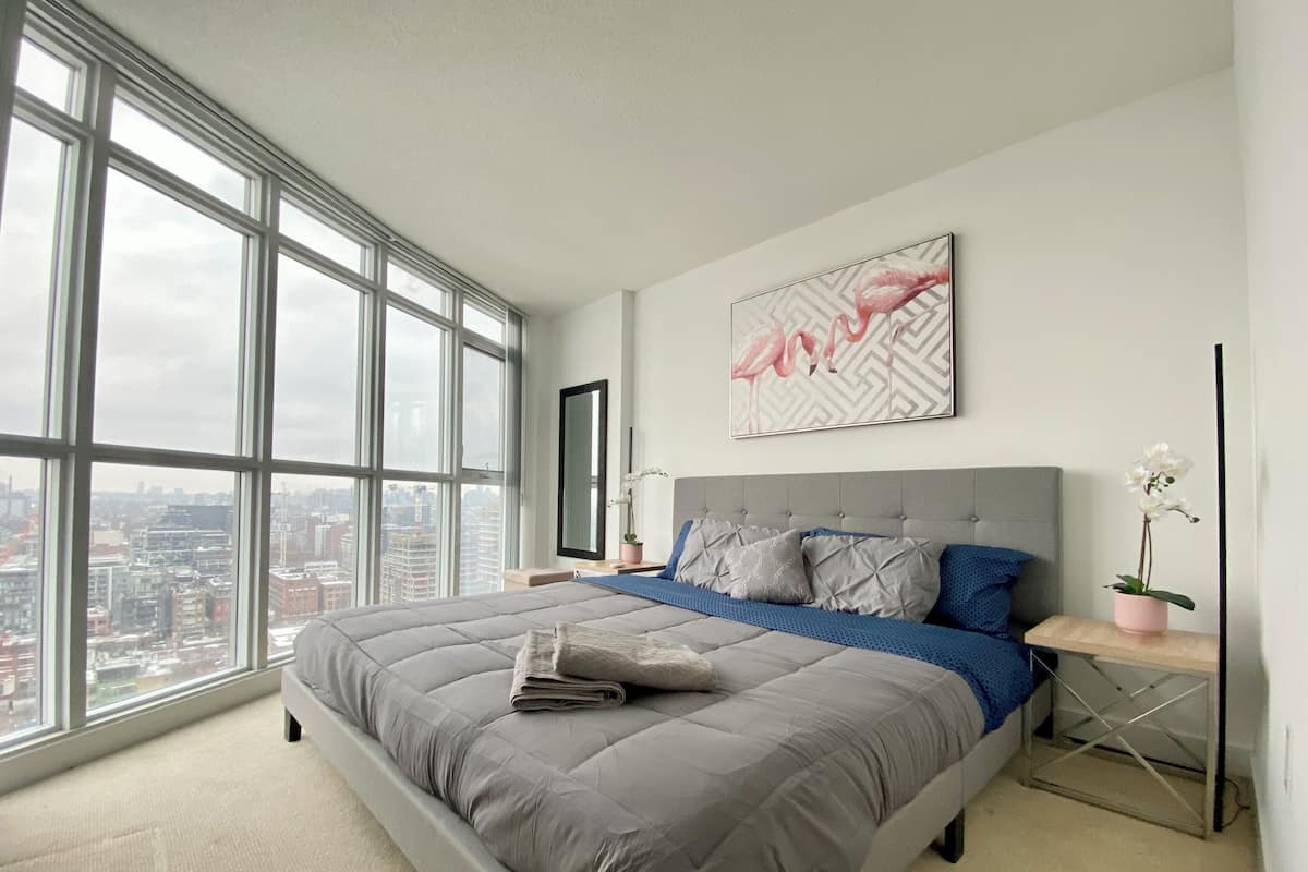 Apartamento galeria | 2 quartos, roupas de cama premium, ferros/tábuas de passar roupa