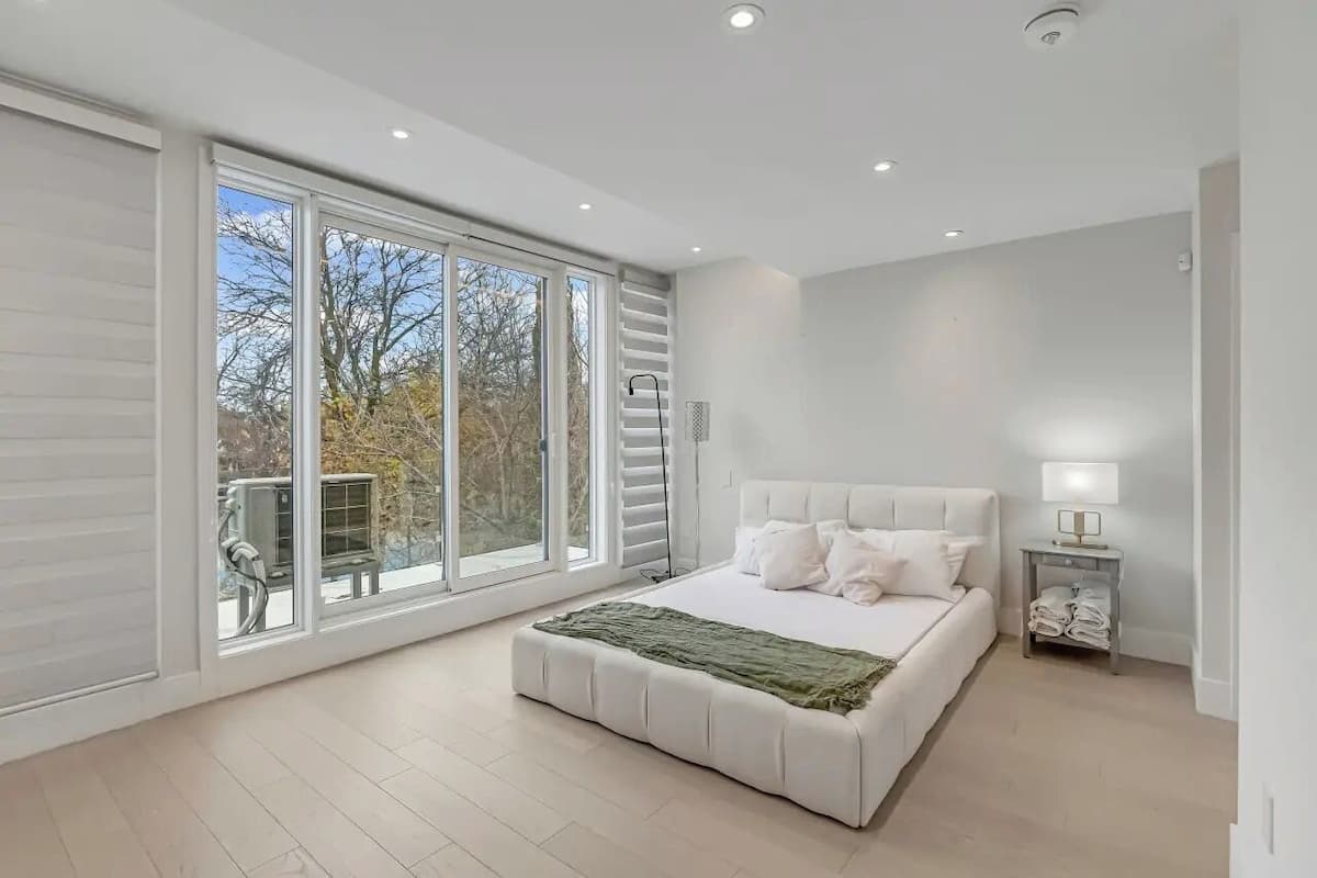 Condo galeria | 2 quartos, roupas de cama premium, ferros/tábuas de passar roupa